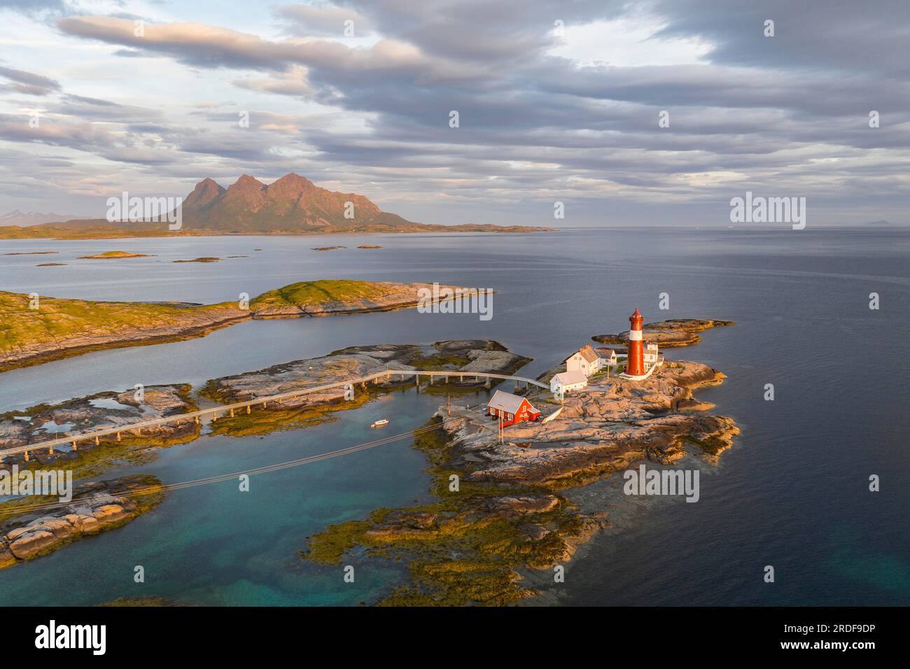 Tranoy Fyr Lighthouse, Tranoy Fyr, Hamaroy, Ofoten, Vestfjord, Nordland ...