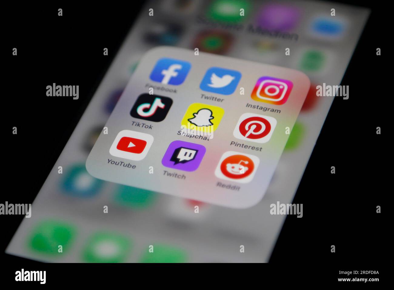 Social media icon, detailed view of a smartphone with social media apps, Facebook, Twitter ...