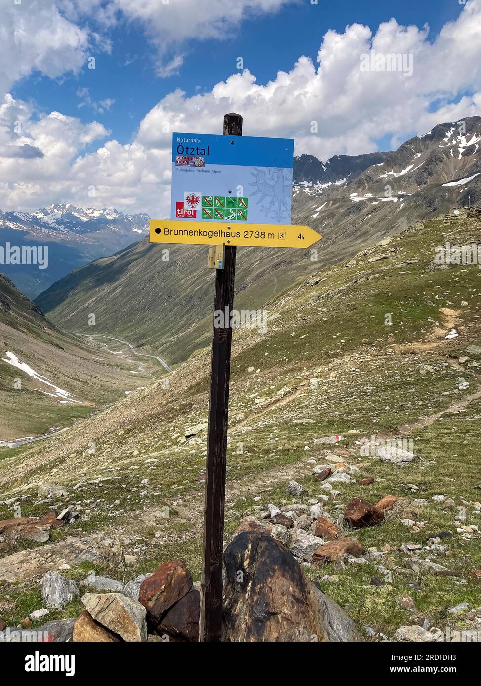 Trekking in the oetztal alps hi-res stock photography and images - Alamy