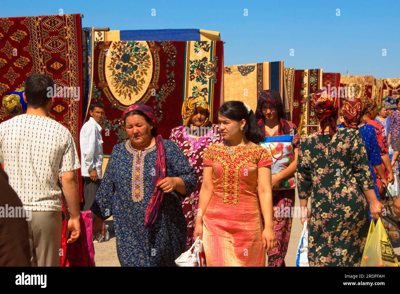 Ashgabat turkmenistan market hi-res stock photography and images - Alamy