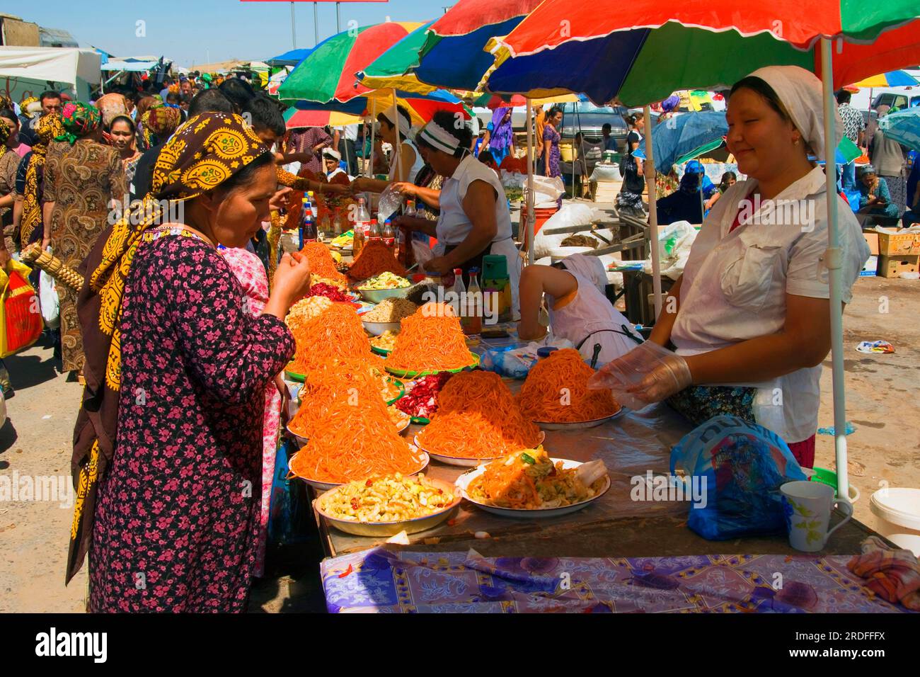 Ashgabat turkmenistan local hi-res stock photography and images - Alamy