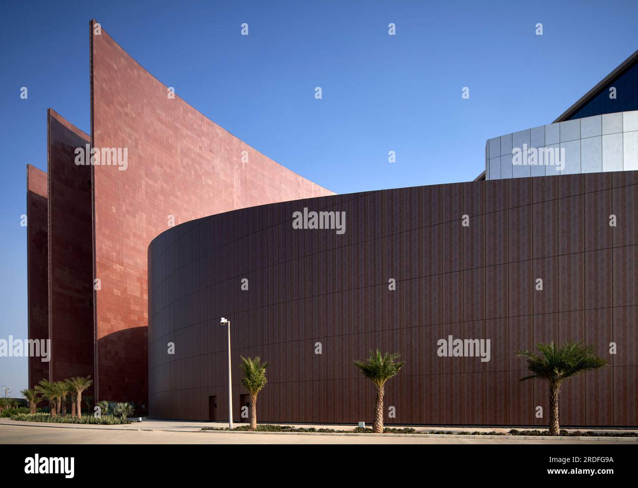 Diamond Club. Surat Diamond Bourse, Surat, India. Architect ...