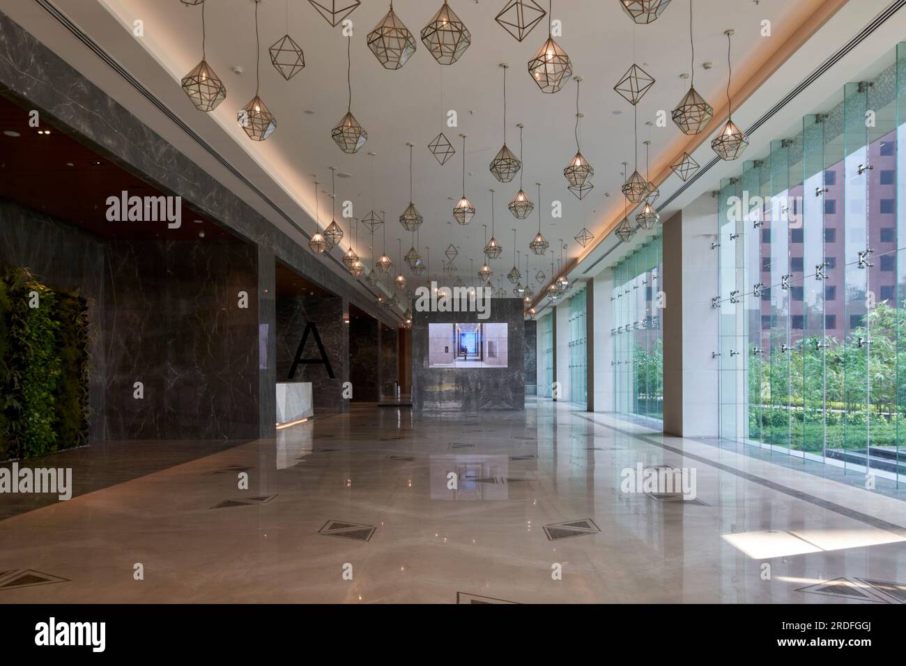 Reception area. Surat Diamond Bourse, Surat, India. Architect ...