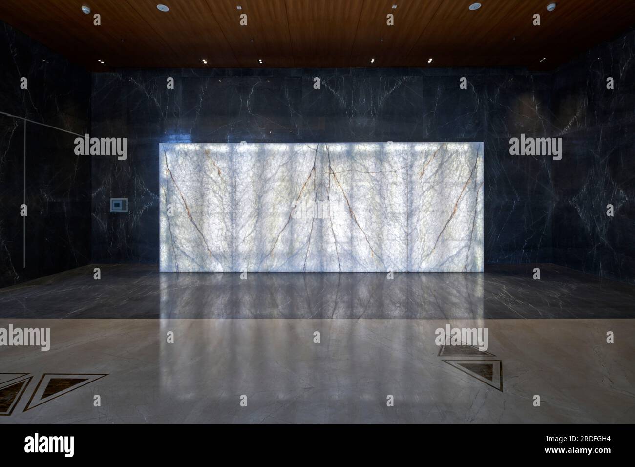 India office building entrance area hi-res stock photography and images ...