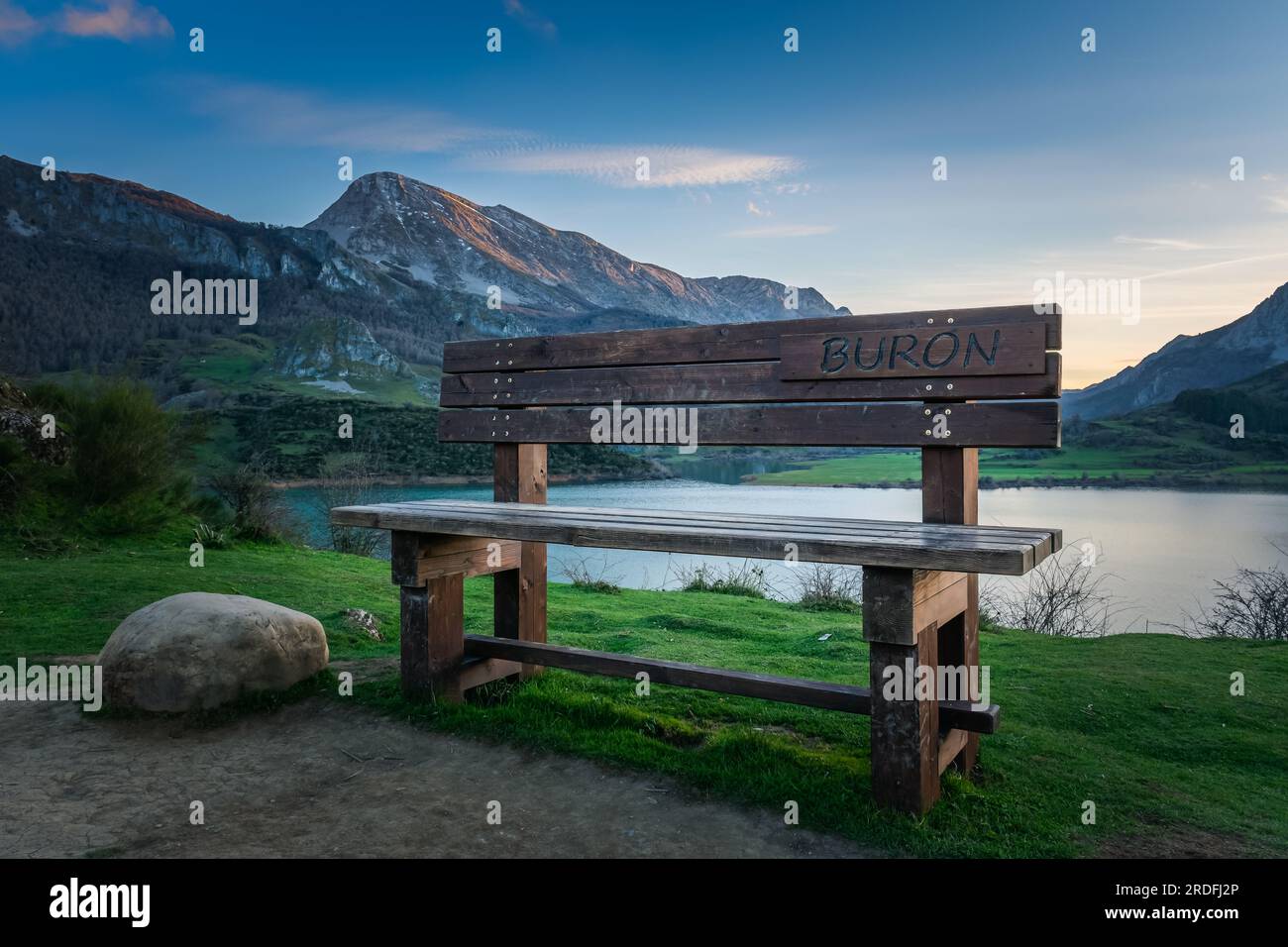 PHOTOGRAPH OF A GIANT BENCH IN RIAÑO (LEÓN), TAKEN IN APRIL 2023 Stock ...