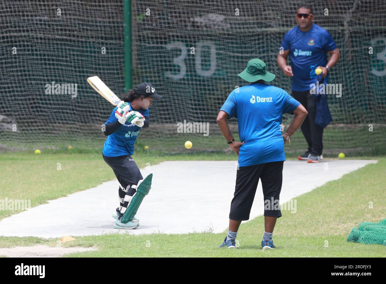 Marufa akter hi-res stock photography and images - Alamy