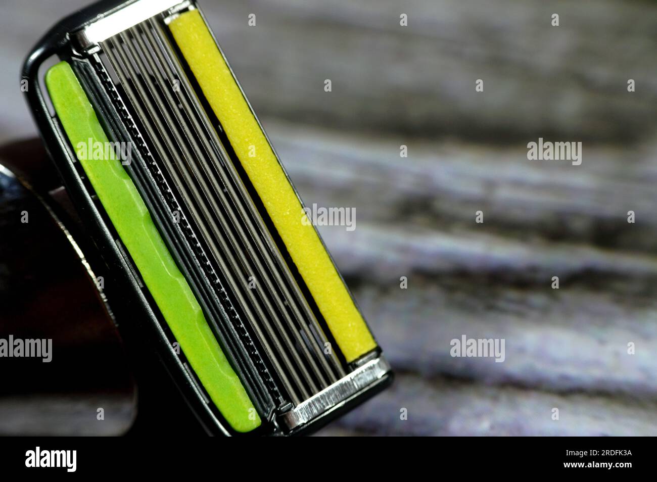 Six blade razor system with trimmer, smooth shaving with a patented six ...