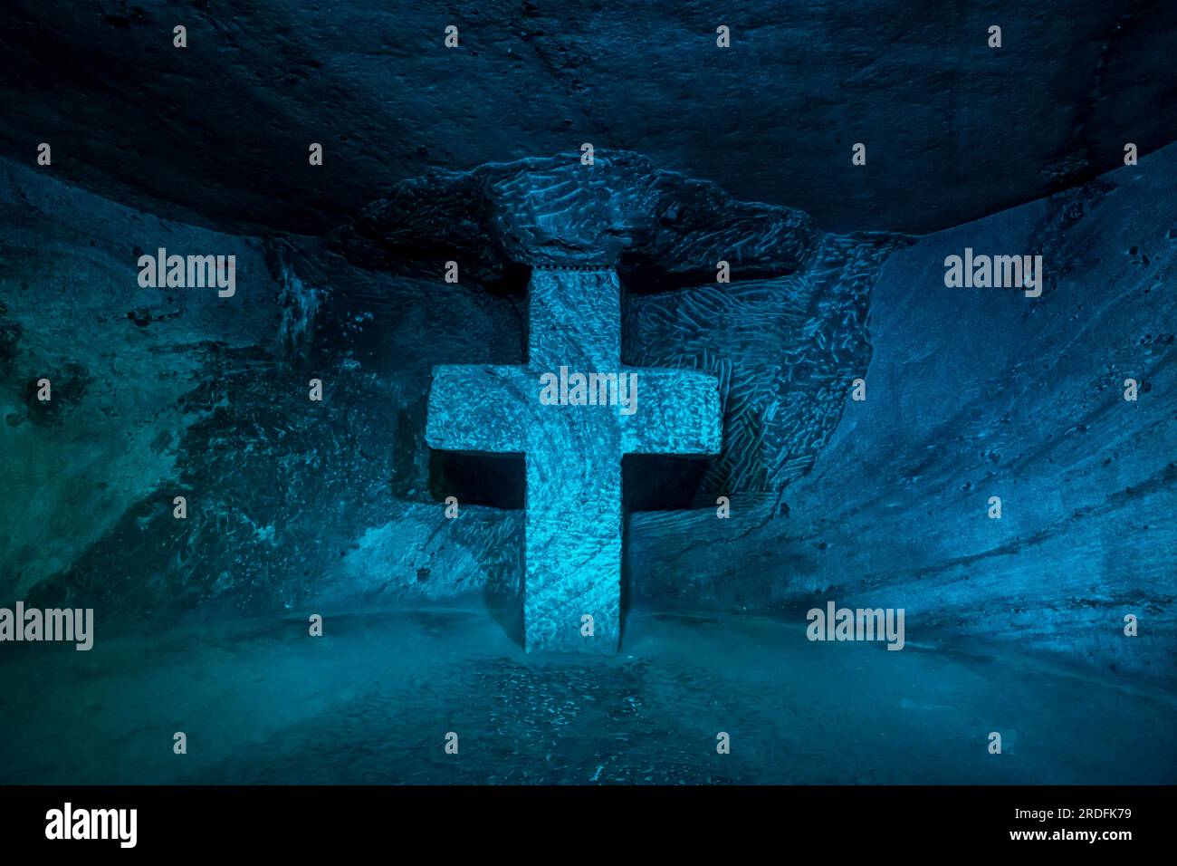 Christian cross, Salt cathedral of Zipaquira, Colombia Stock Photo - Alamy