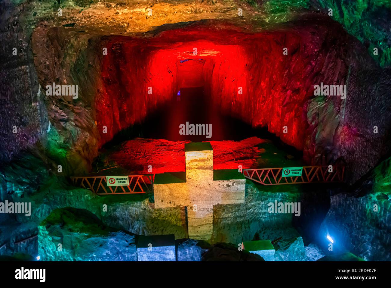 Christian cross, Salt cathedral of Zipaquira, Colombia Stock Photo - Alamy