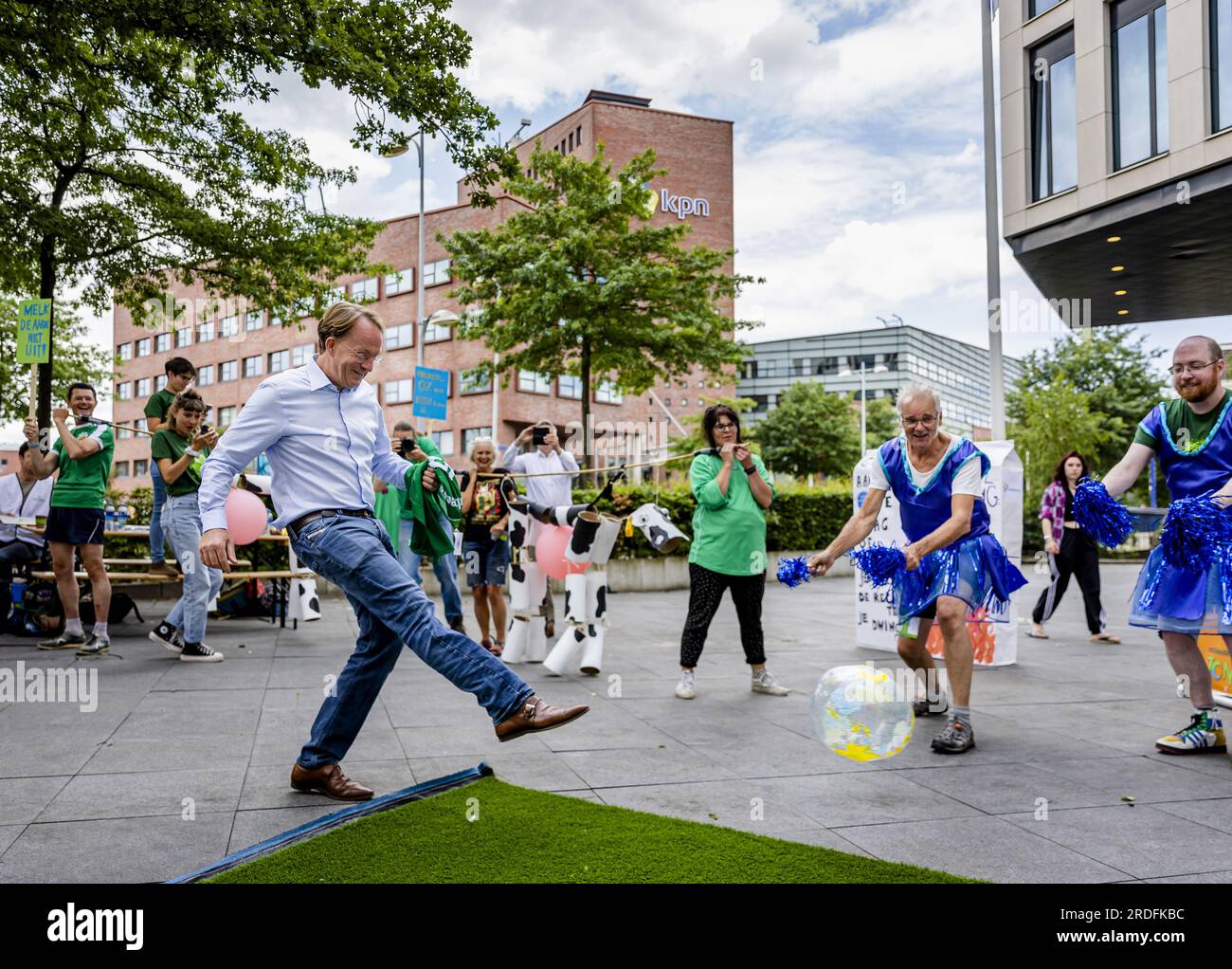 AMERSFOORT - CEO Jan Derck van Karnebeek of FrieslandCampina kicks a ...