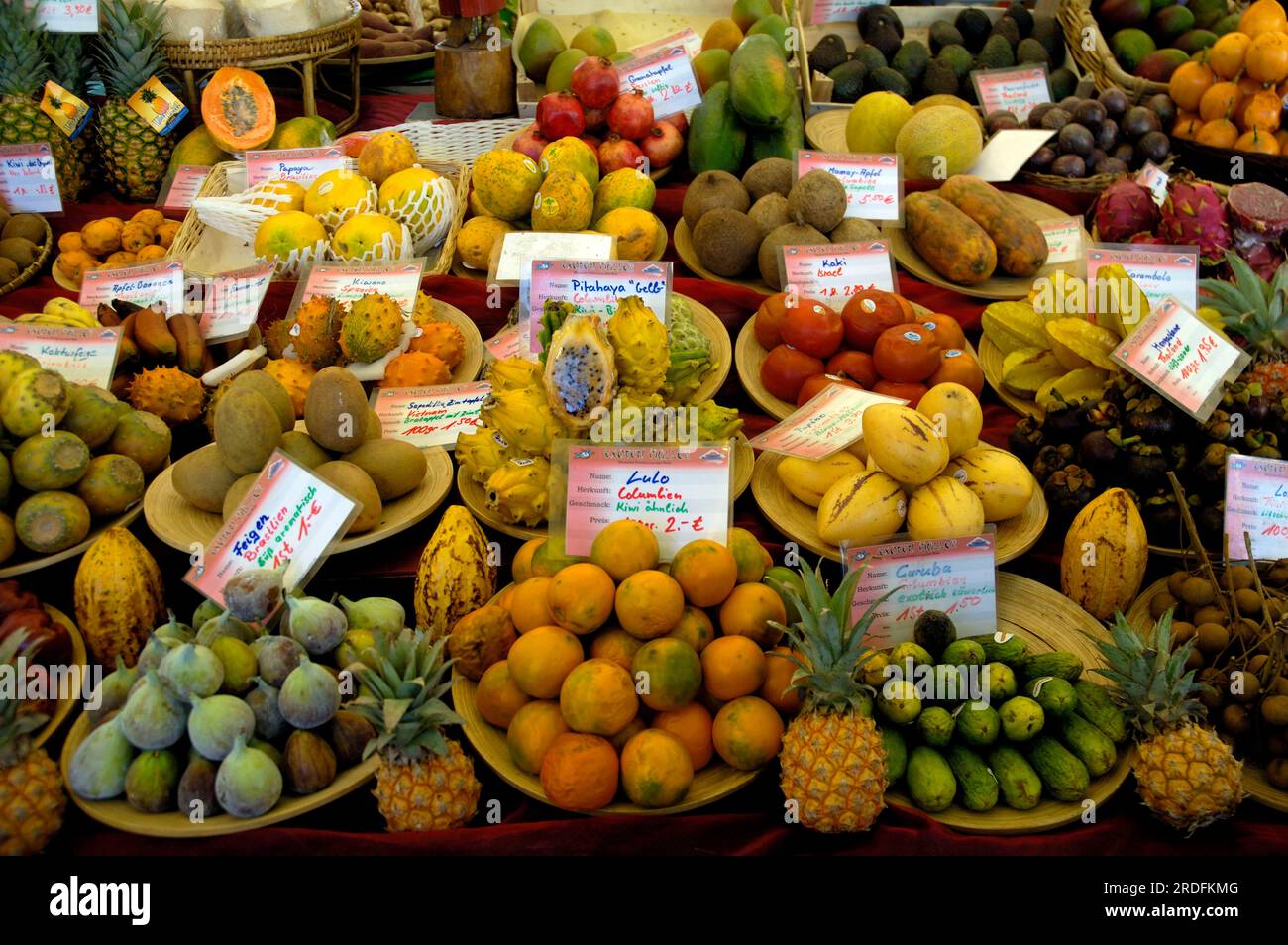 Various types of fruit, Viktualienmarkt, Munich, Bavaria, Germany Stock ...