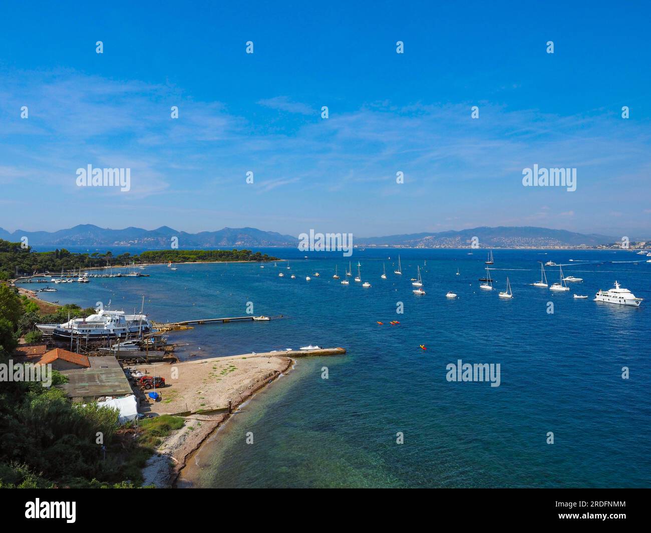 Cannes historic area hi-res stock photography and images - Alamy