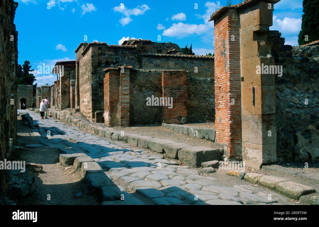 Via della Tombe, Tomb Road, excavation site Site, Pompeii, Italy Stock ...