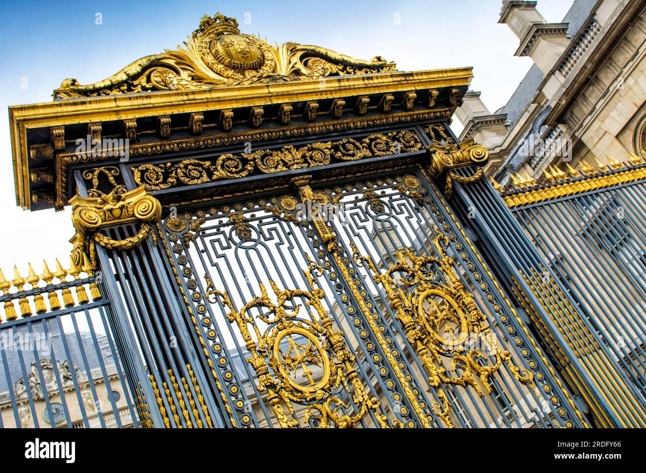 main gate entrance to palais de justice Paris, France Stock Photo - Alamy