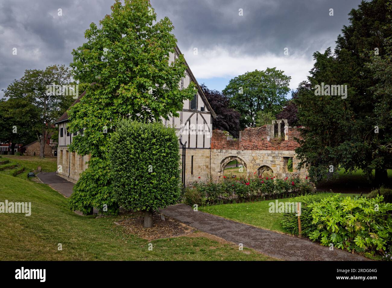 York museum gardens york hi-res stock photography and images - Alamy