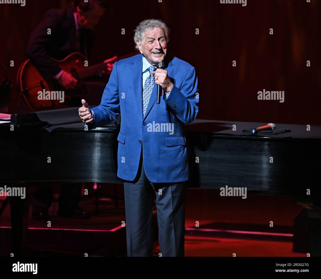 Miami, FL, USA. 21st Mar, 2023. Tony Bennett performs at The Adrienne ...