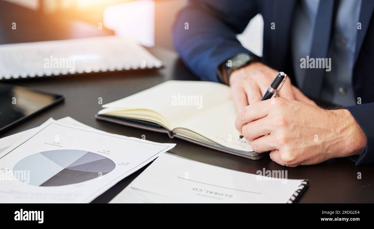 Sales metrics hi-res stock photography and images - Alamy