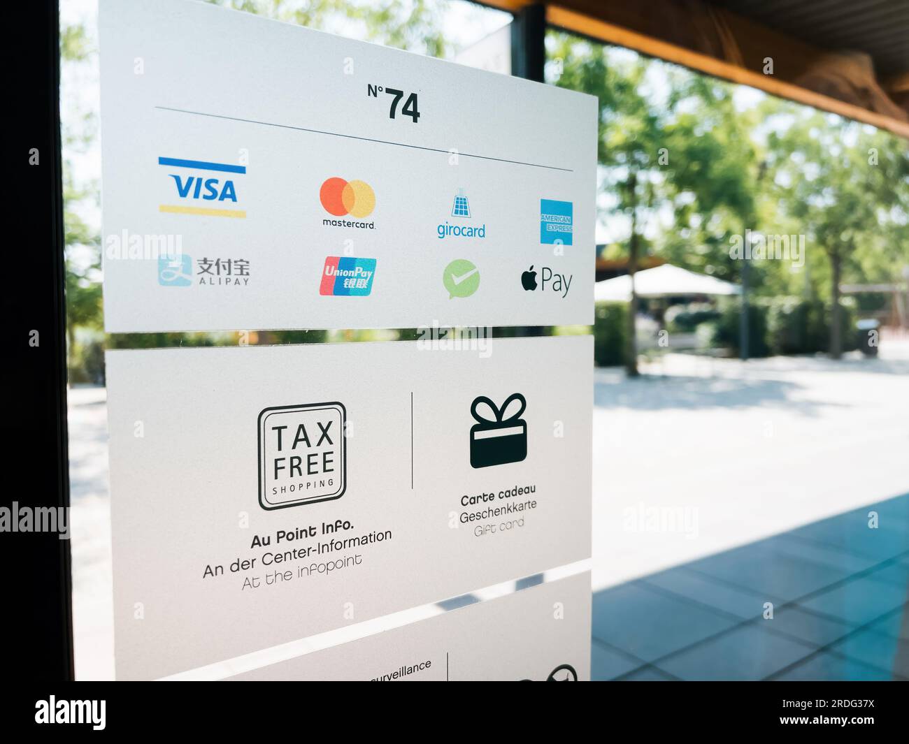 Alipay symbol hi-res stock photography and images - Alamy