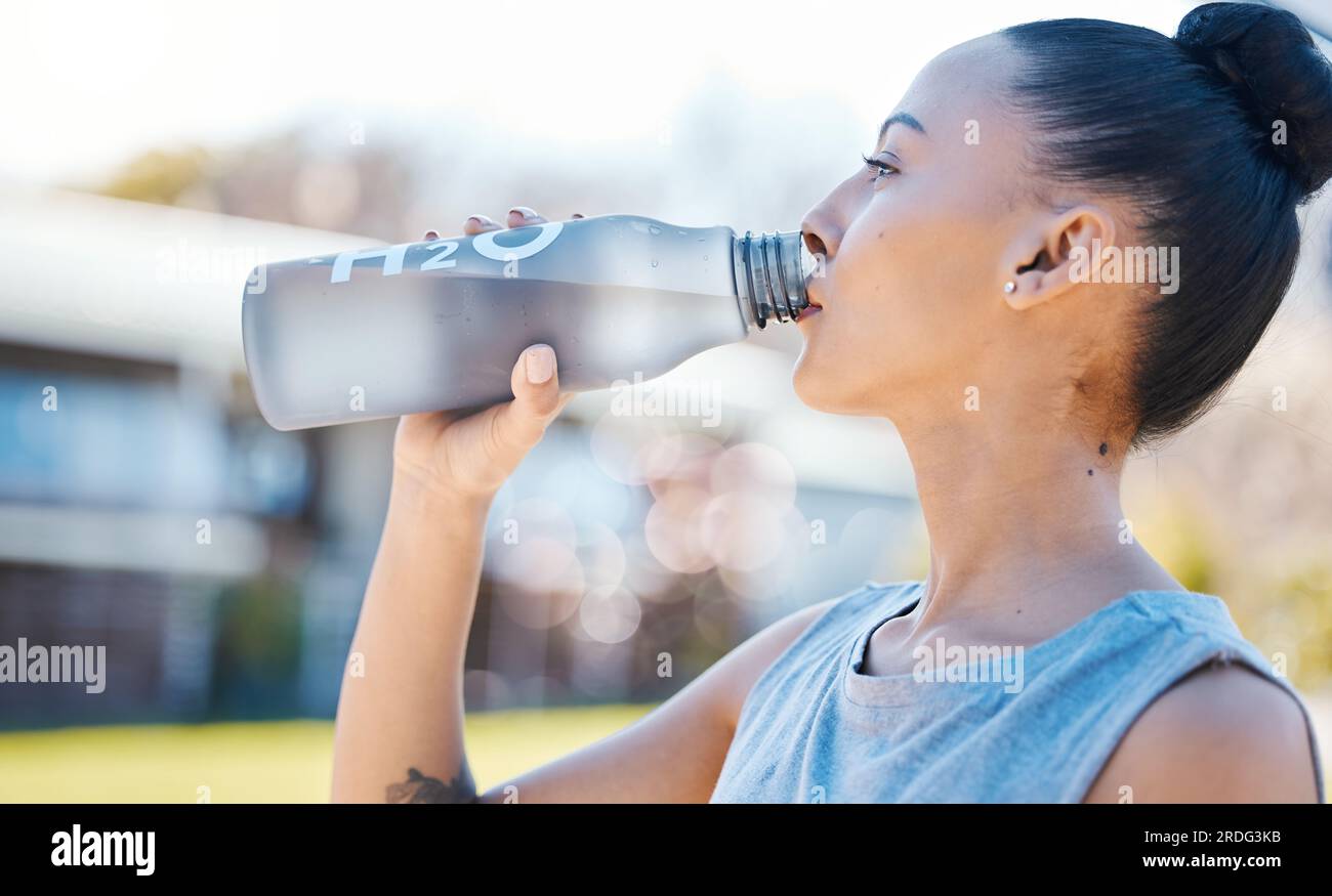 Nutrition exercise sunshine water hi-res stock photography and images ...