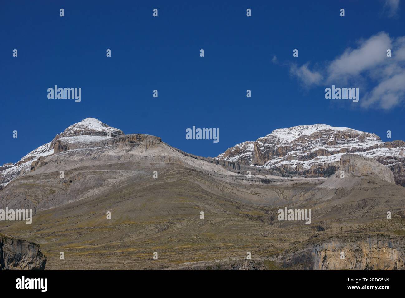 Monte perdido hiker hi-res stock photography and images - Alamy