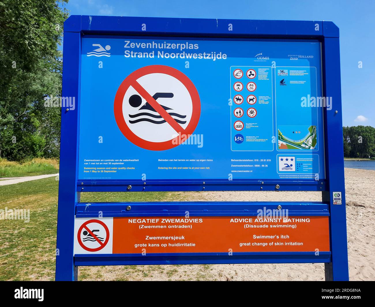 Warning signs at Zevenhuizerplas for Zwemmersjeuk (Swimmer's itch, also ...
