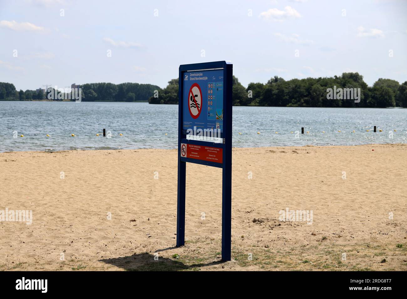 Warning signs at Zevenhuizerplas for Zwemmersjeuk (Swimmer's itch, also ...