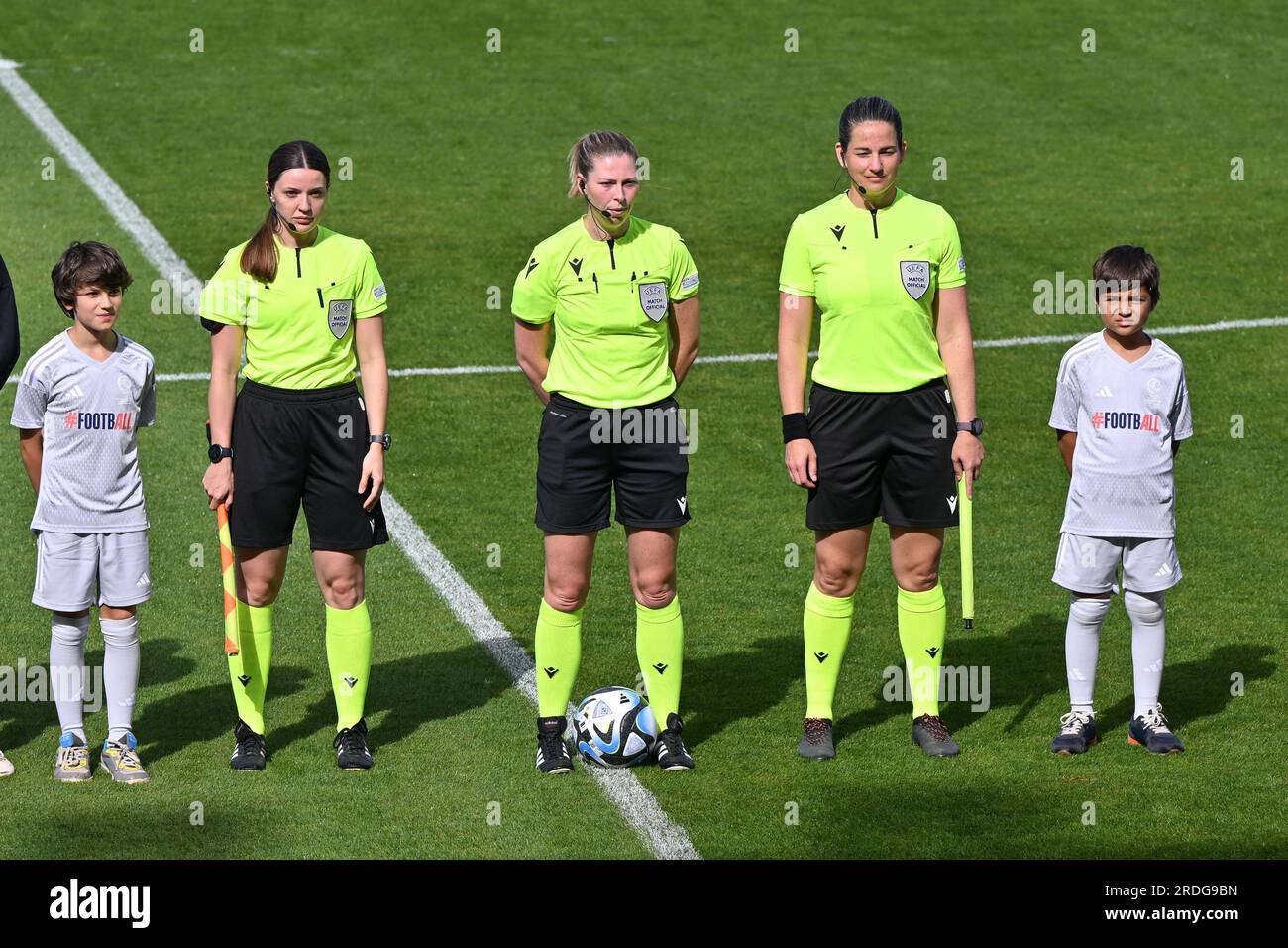 Linda byrne hi-res stock photography and images - Alamy