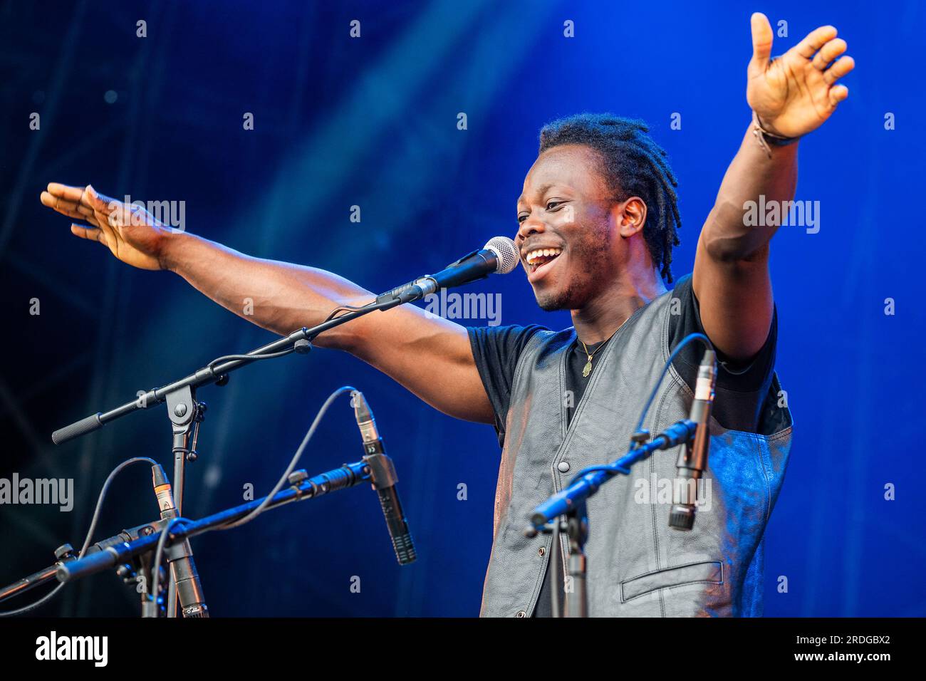 Henham Park, Suffolk, UK. 21st July, 2023. N'famady Kouyate plays the ...