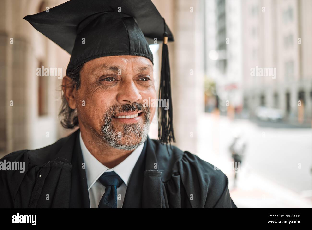 Senior male campus building hi-res stock photography and images - Alamy