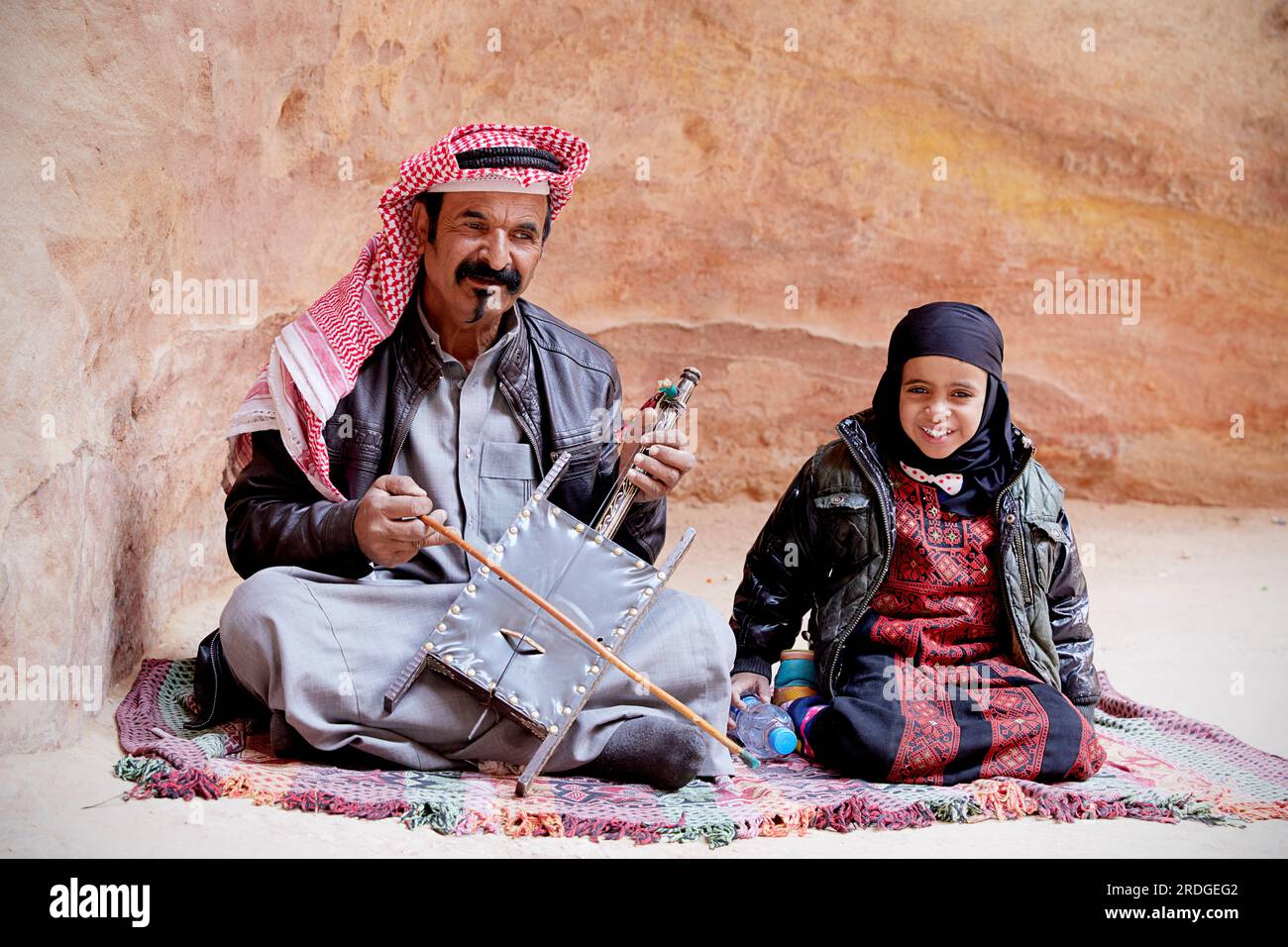 Rebab rocks hi-res stock photography and images - Alamy