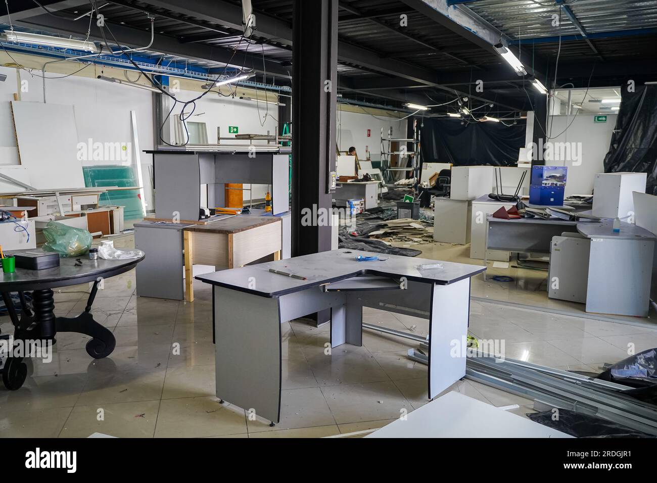 Office remodeling, inside office demolished, Office interior ...