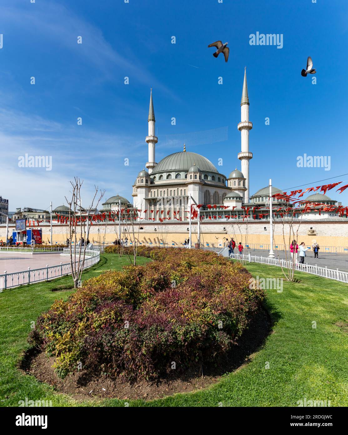 A picture of the Taksim Mosque and the Taksim Square Stock Photo - Alamy