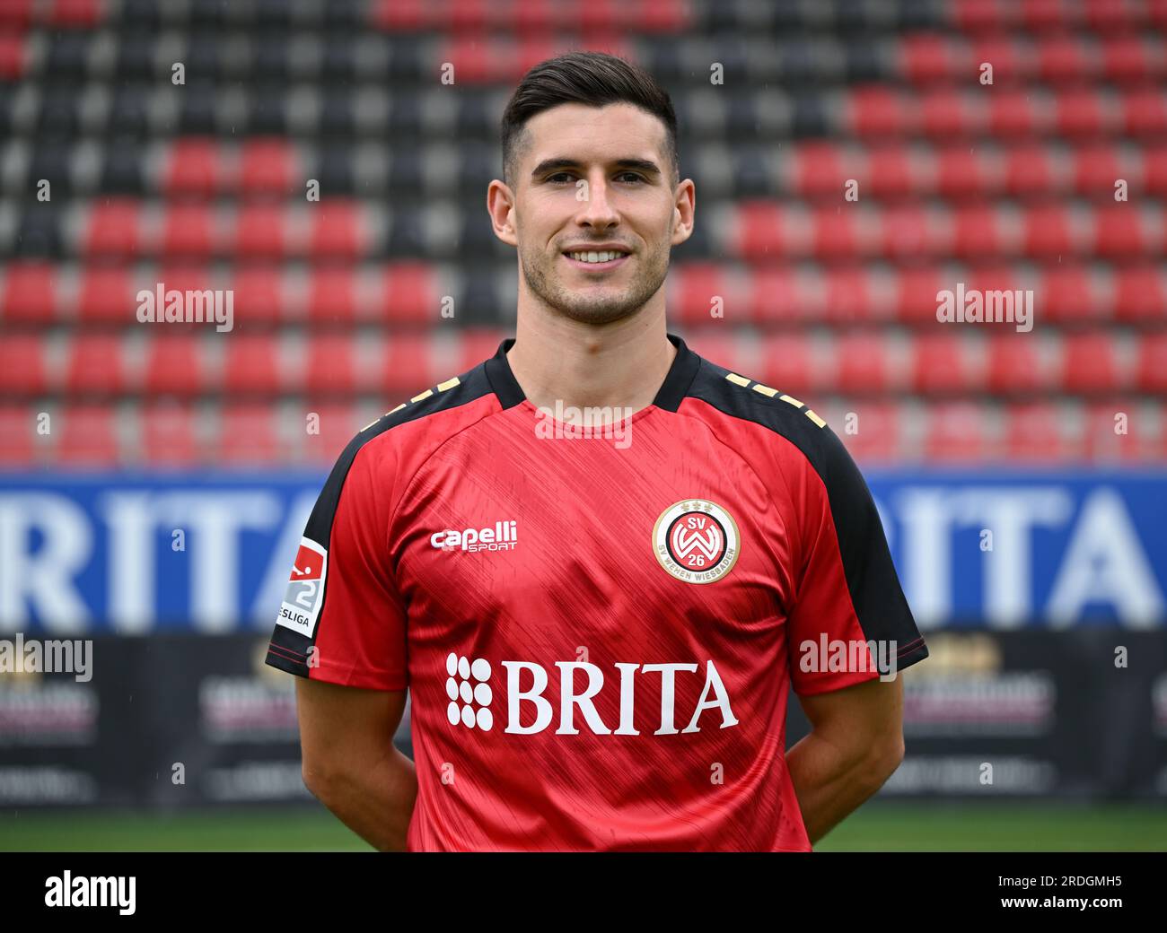 Robin heusser hi-res stock photography and images - Alamy