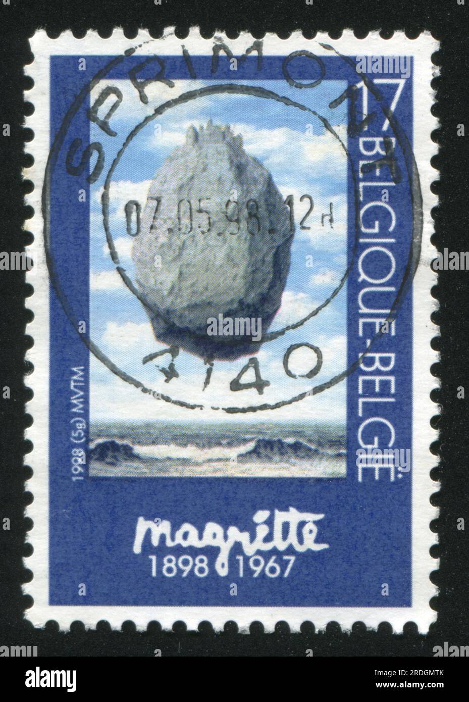 BELGIUM - CIRCA 1998: stamp printed by Belgium, shows Castle of the ...