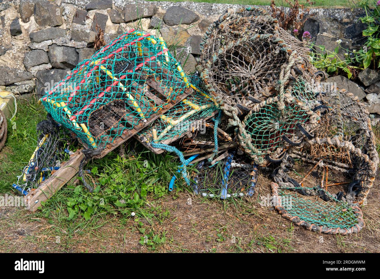 Lobster nets hi-res stock photography and images - Alamy