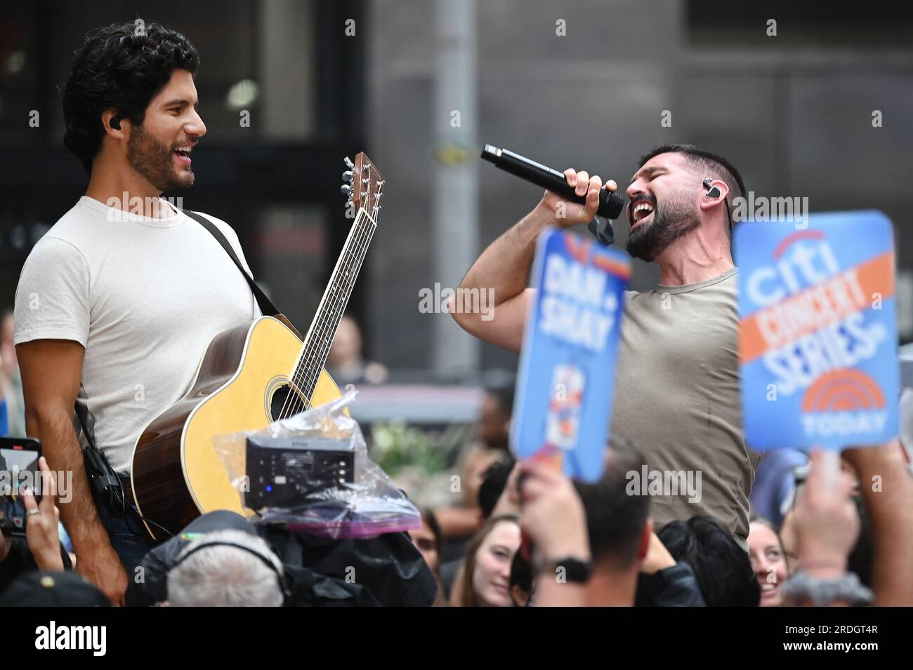New York, USA. 21st July, 2023. (L-R) Country music duo Dan Smyers and ...