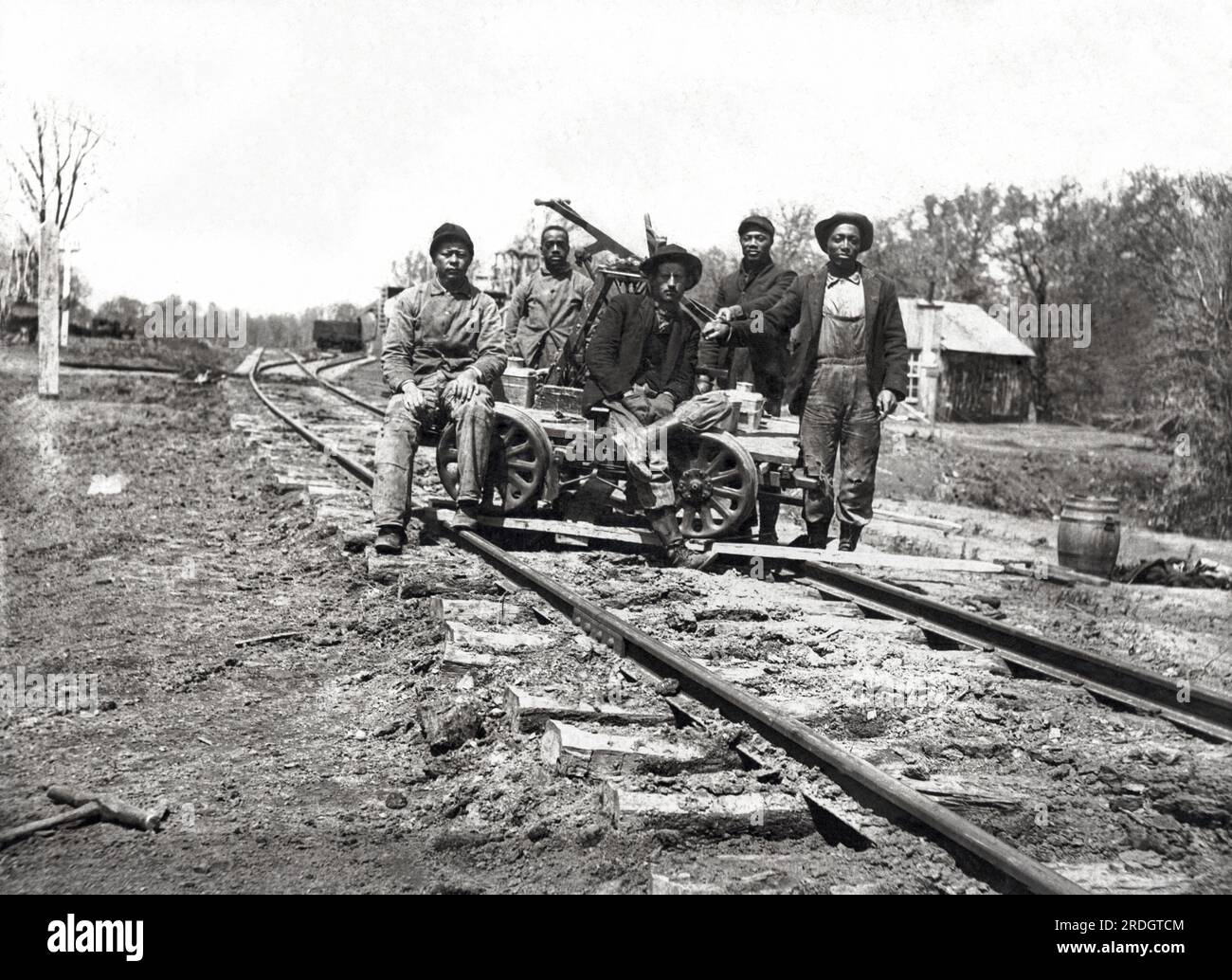 Handcar race hi-res stock photography and images - Alamy
