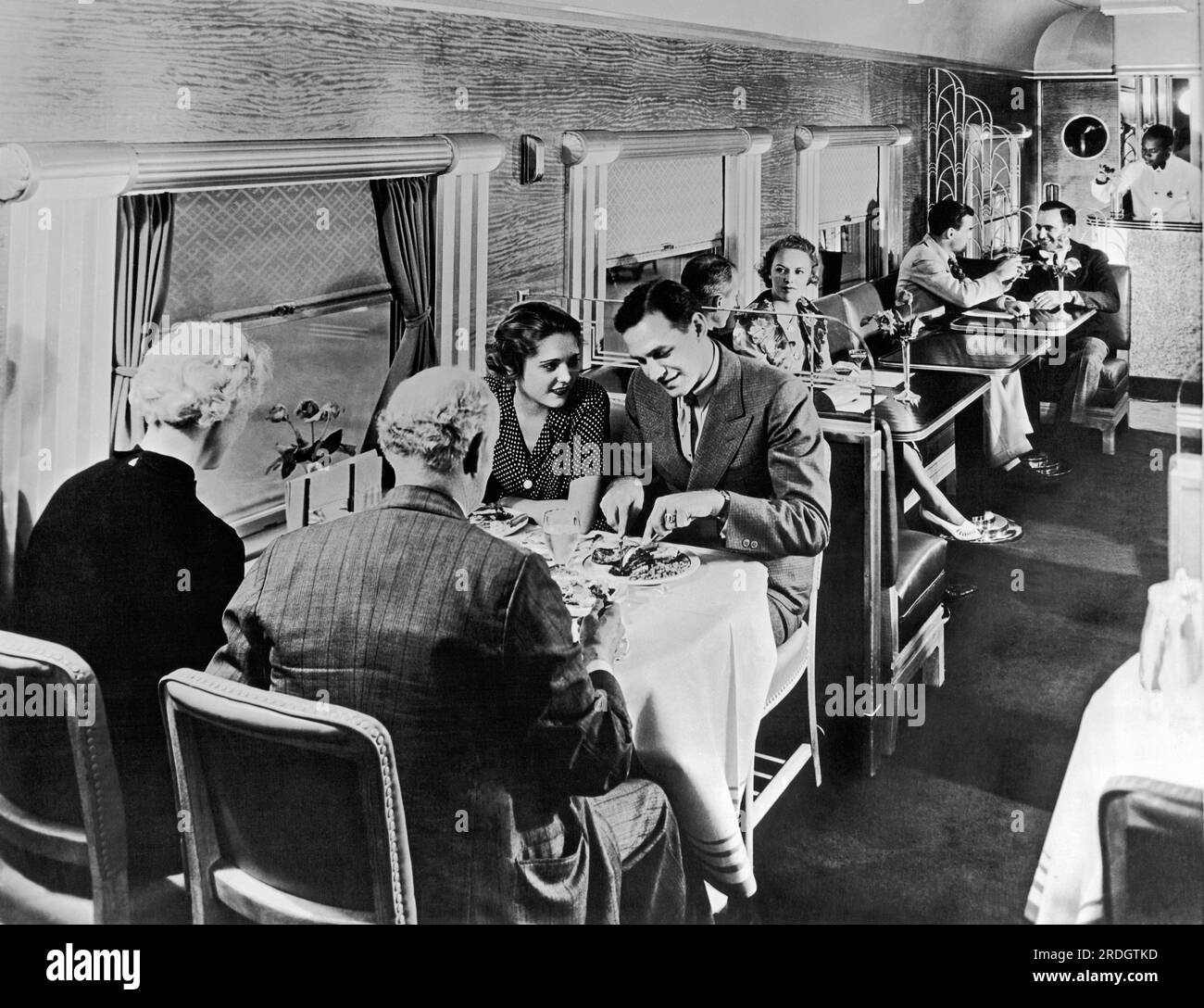 United States: 1935 Passengers in the dining car of the Union Pacific's ...