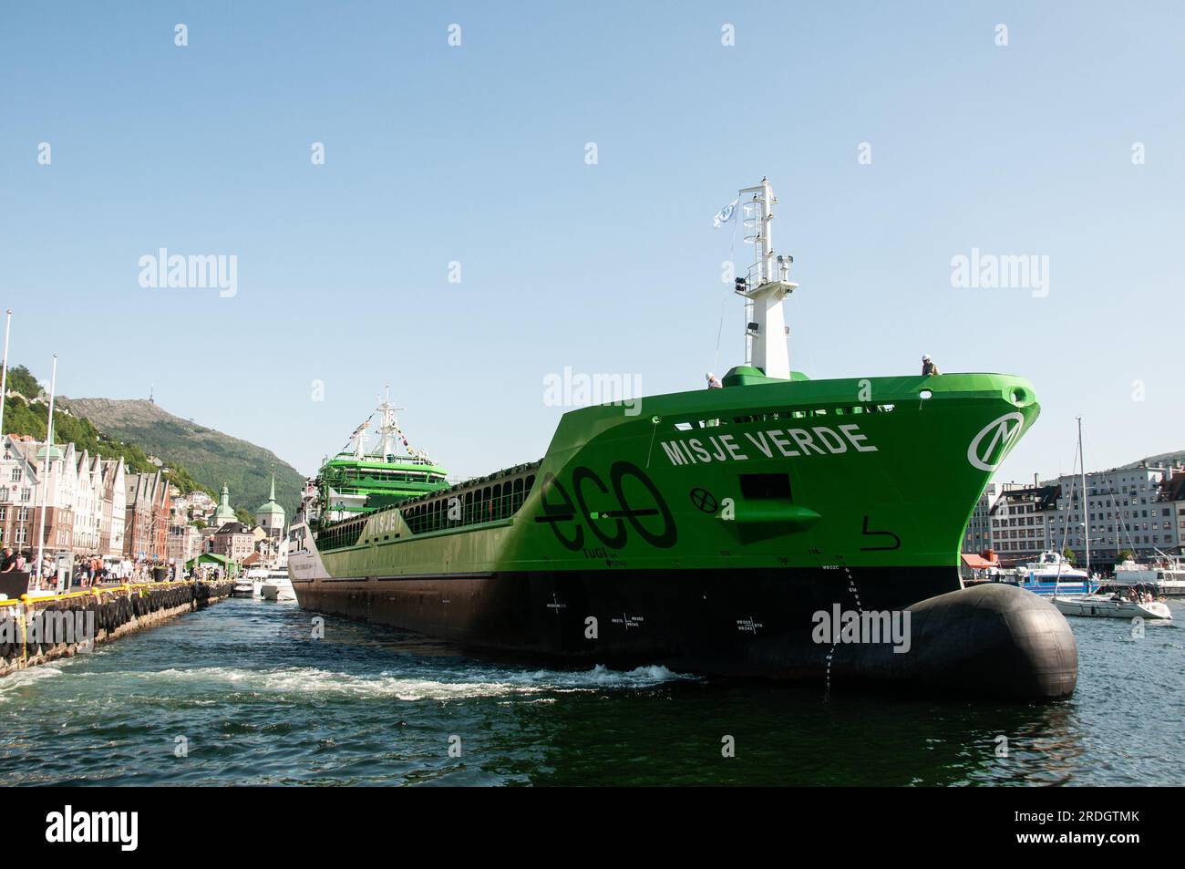 Misje verde hi-res stock photography and images - Alamy