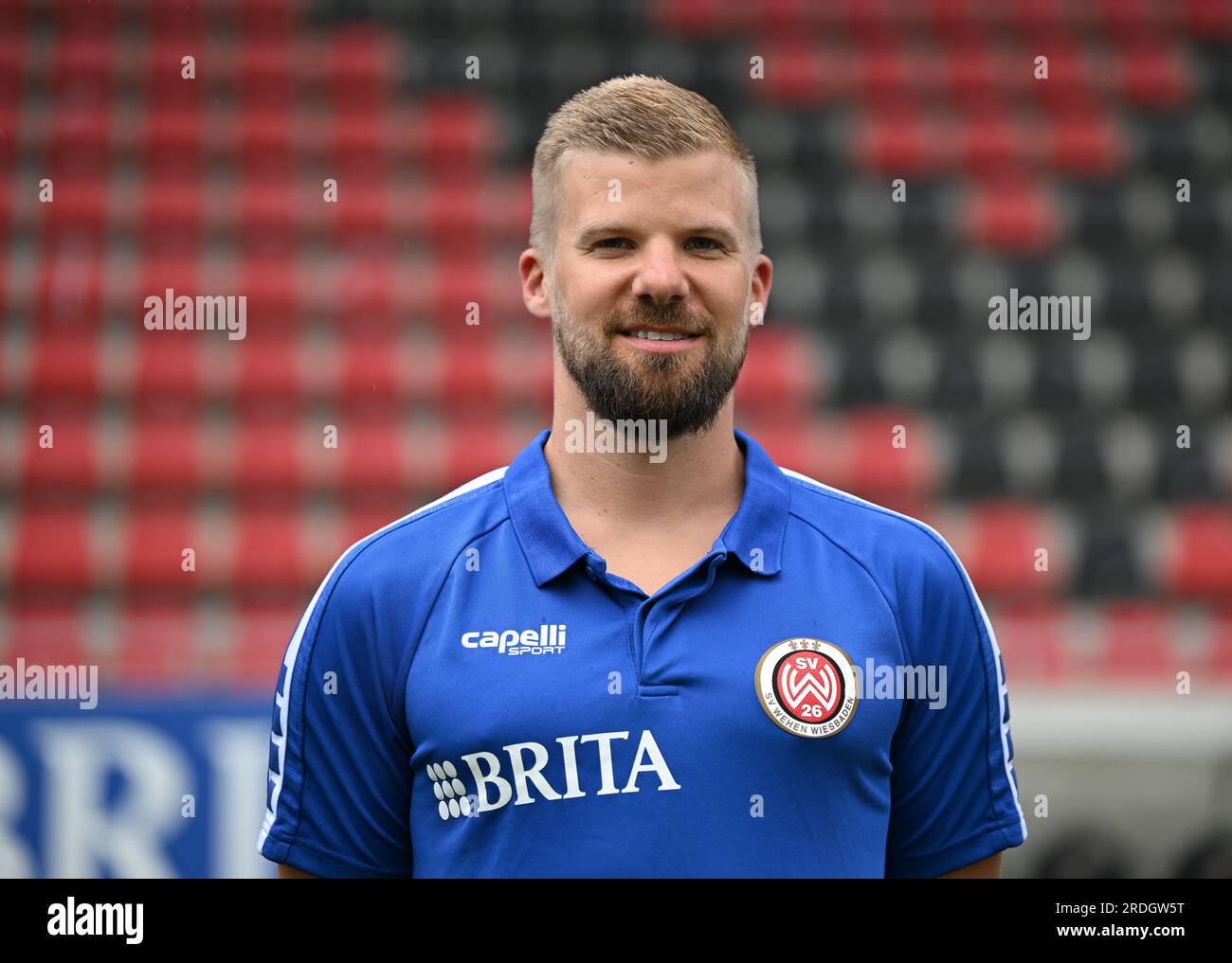 Robin reitze hi-res stock photography and images - Alamy