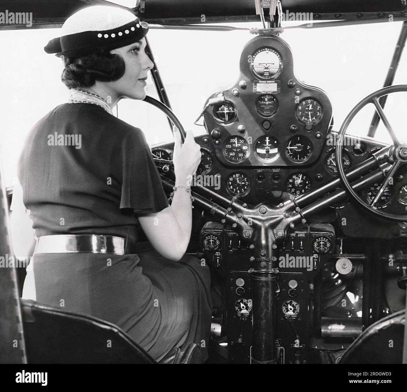 United States: c. 1932 Actress Mary Brian at the controls in the ...