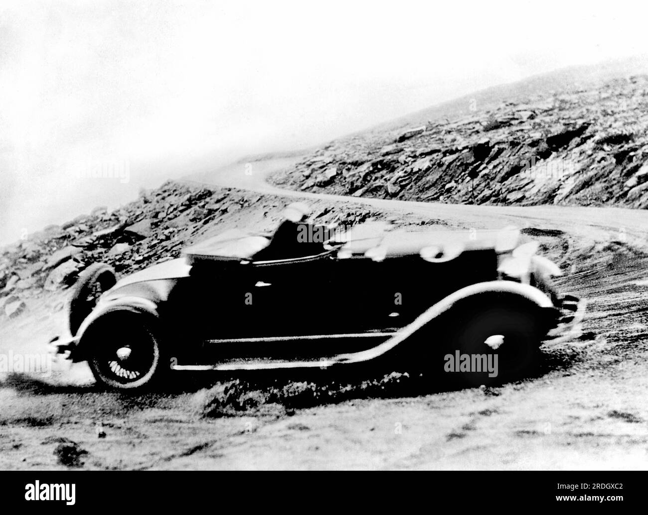 Climb horizontal Black and White Stock Photos & Images - Alamy