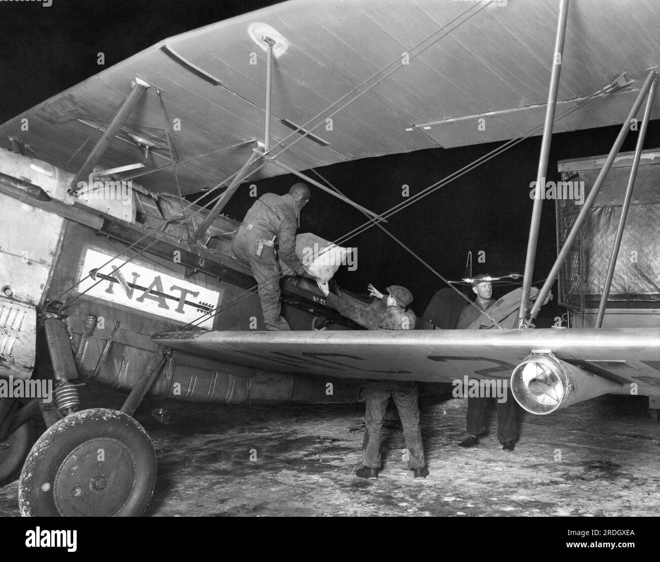 Three lines text Black and White Stock Photos & Images - Alamy