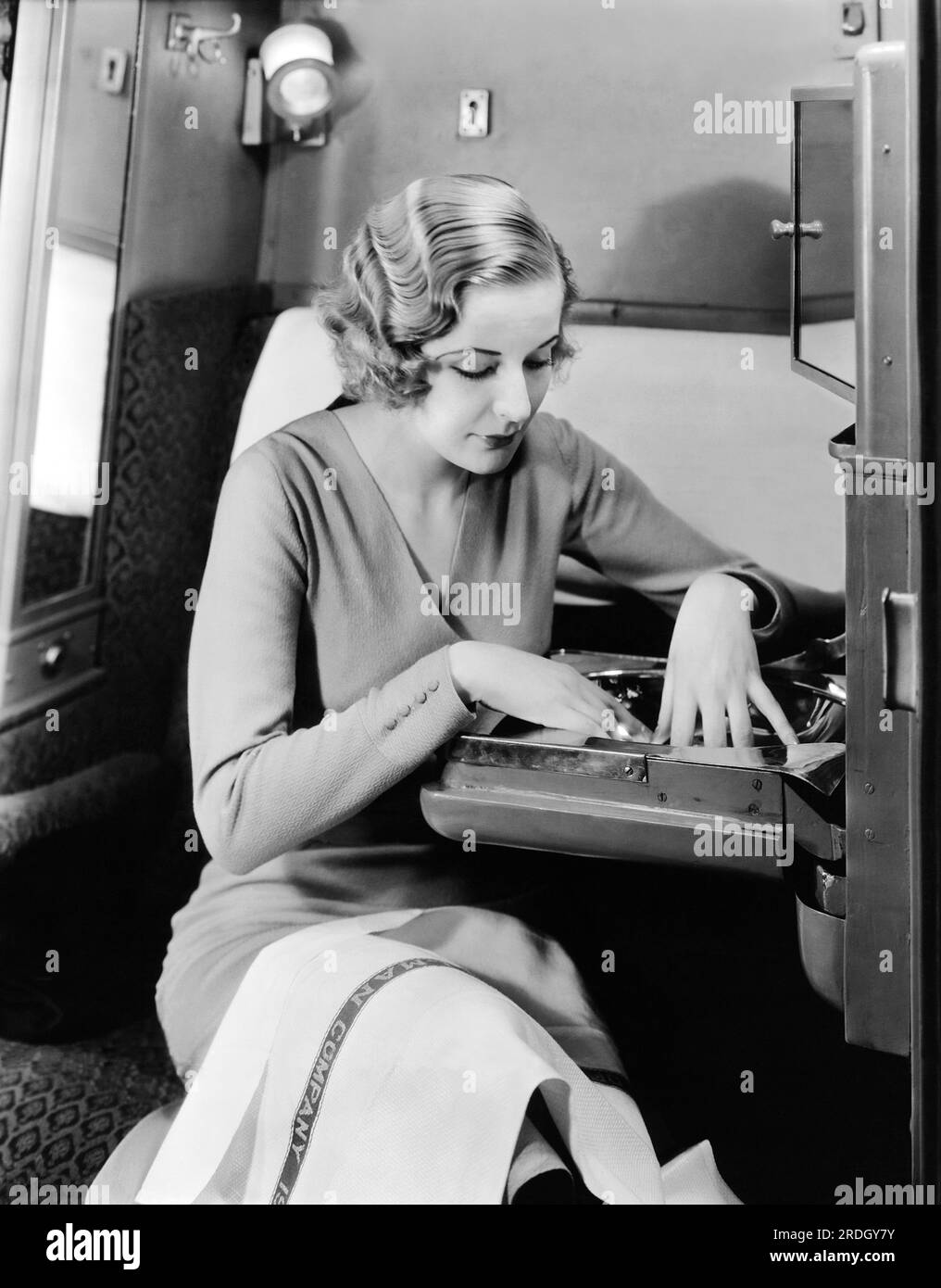 Chicago, Illinois: c. 1934 Newly designed Pullman cars for the Union ...