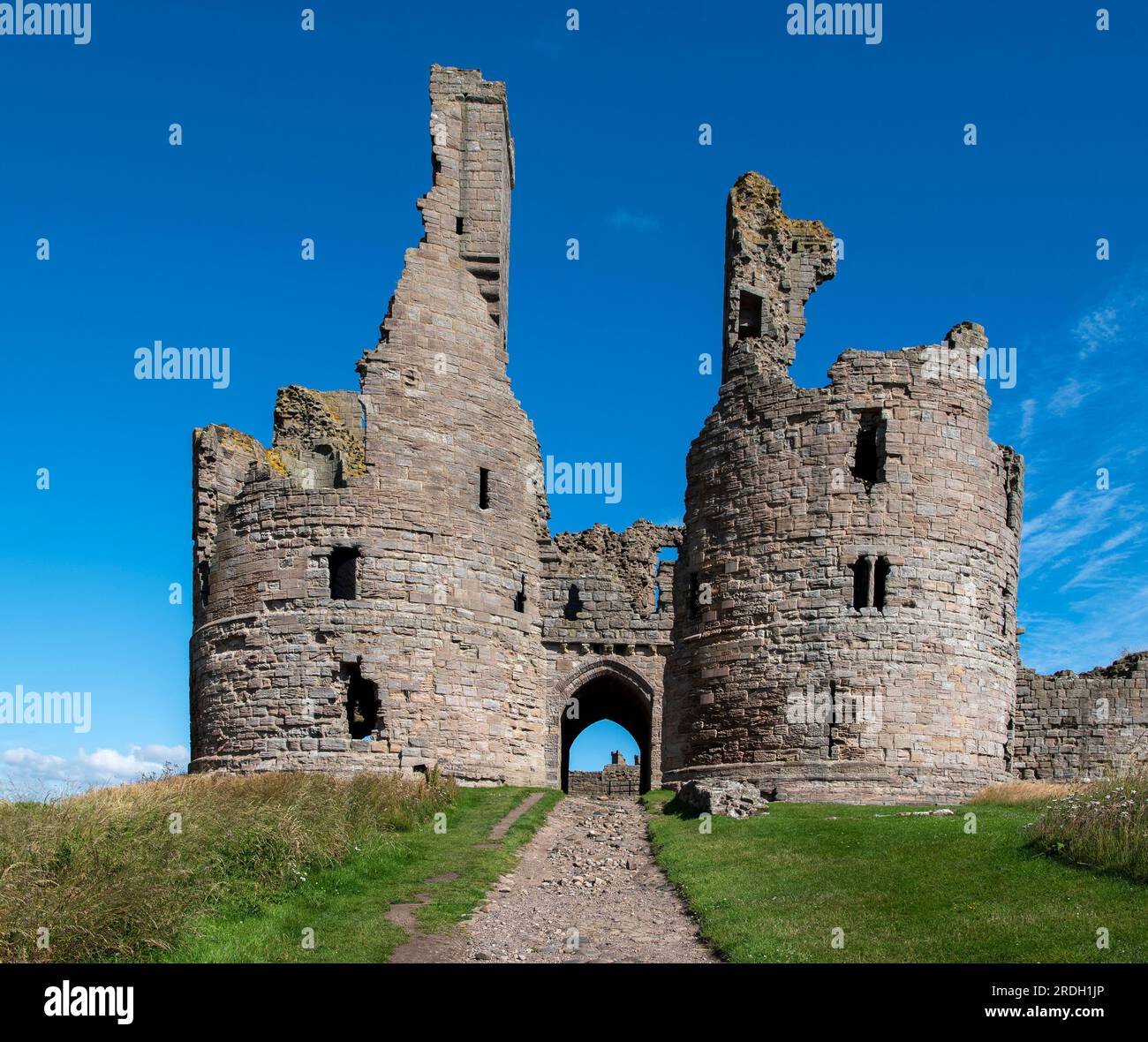 Landscape colour image of castle hi-res stock photography and images ...