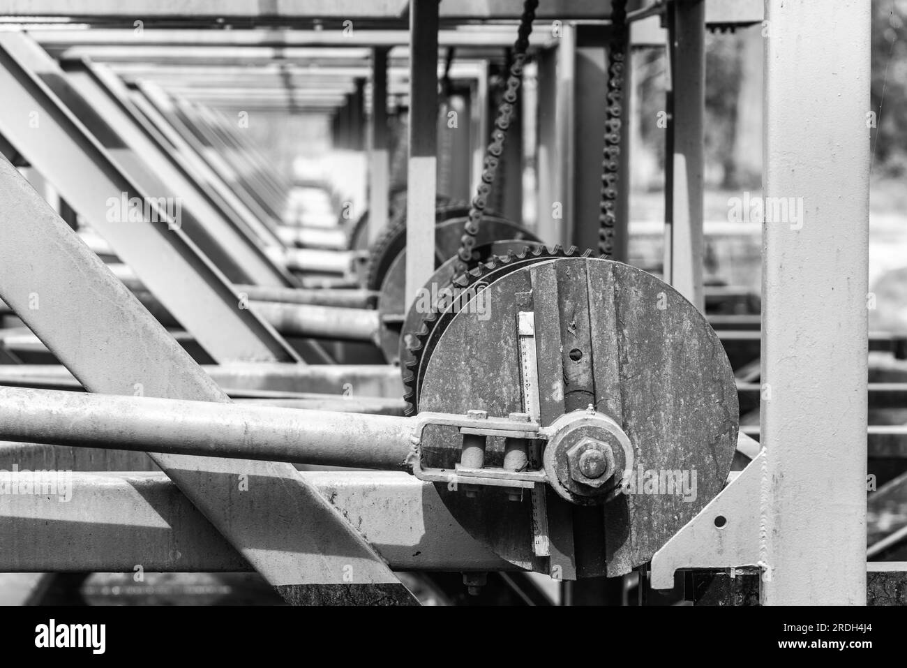 Wave power machine hi-res stock photography and images - Alamy