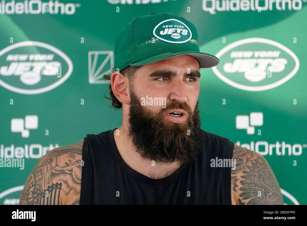 New York Jets tight end Tyler Conklin (83) speaks to members of the ...