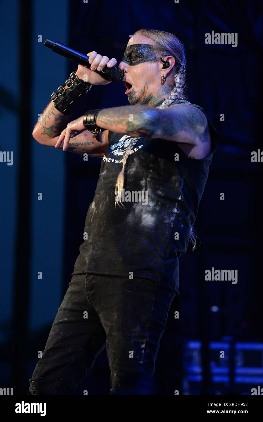 Dez fafara hi-res stock photography and images - Alamy