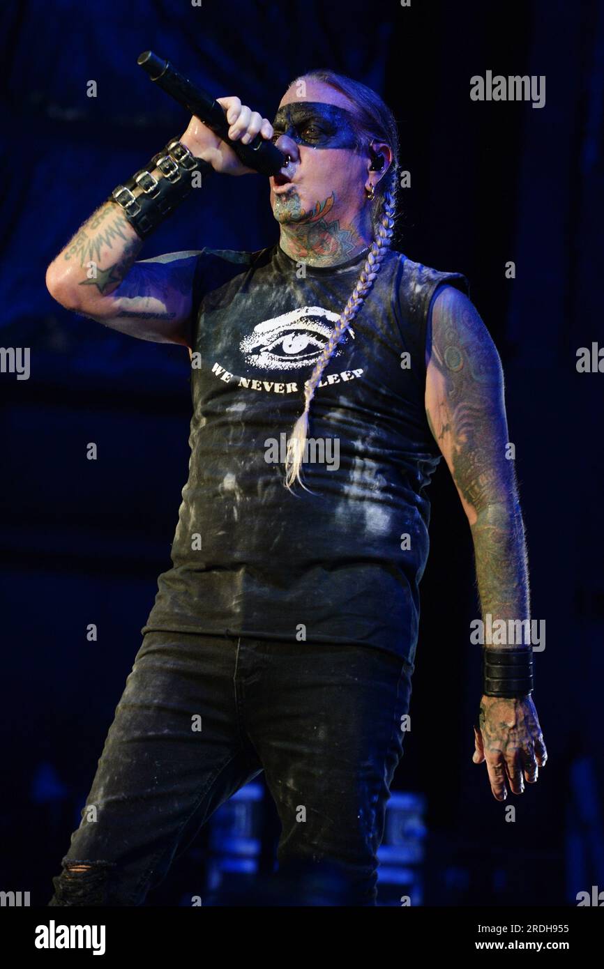 Dez fafara hi-res stock photography and images - Alamy