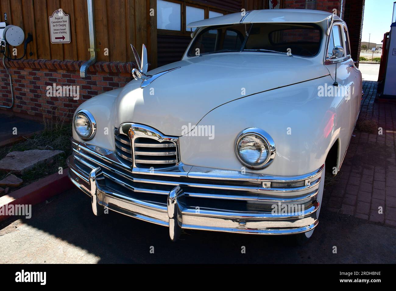Packard sedan 1950 car hi-res stock photography and images - Alamy
